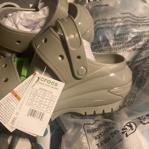 CROCS | Shoes | Crocs Mega Crush Sandal W9 | Poshmark
